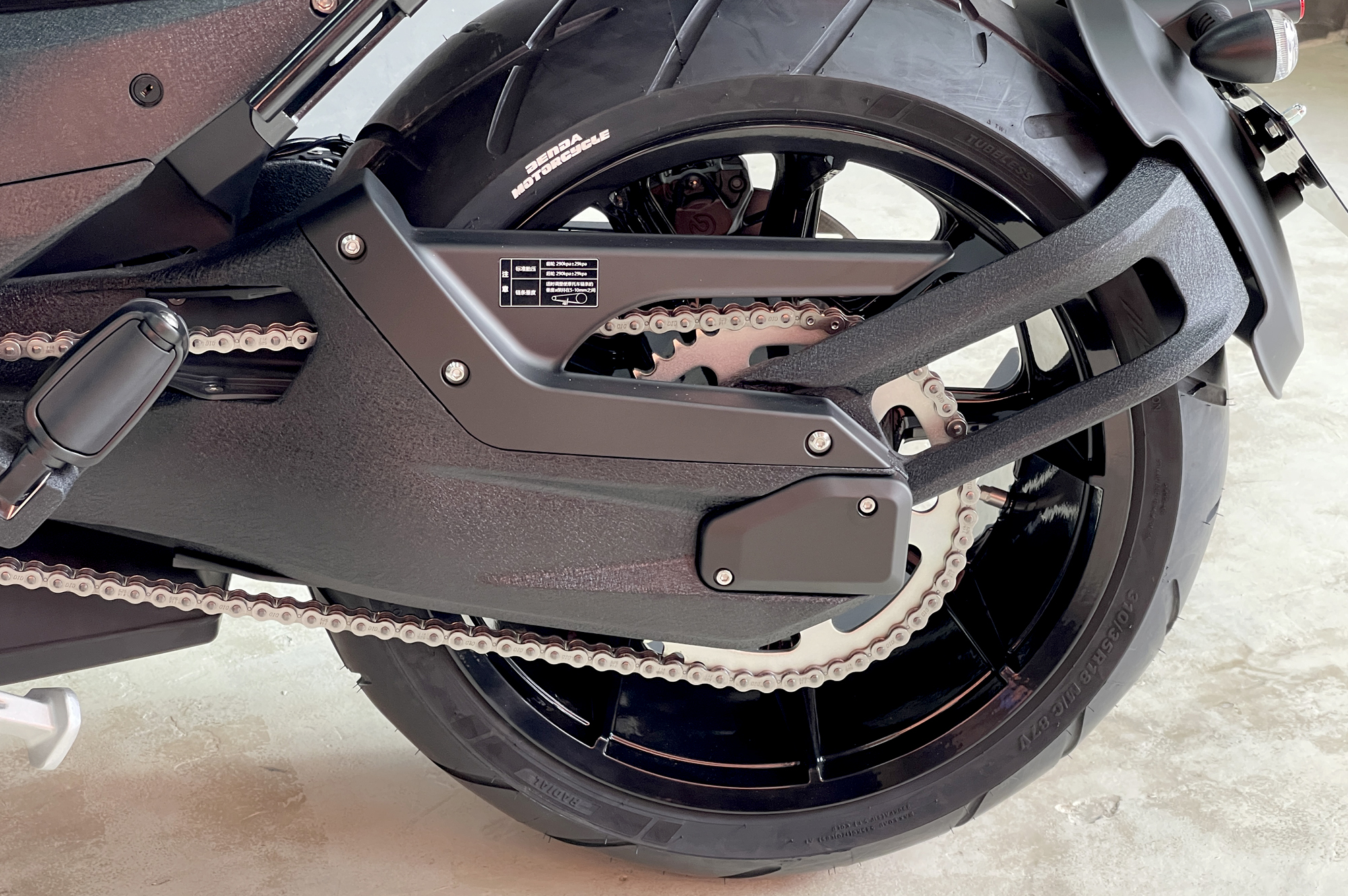 Benda FLC 700, Phấn Phối Chính Hãng, Giá 250 Triệu, Trang Bị Linh Kiện ...