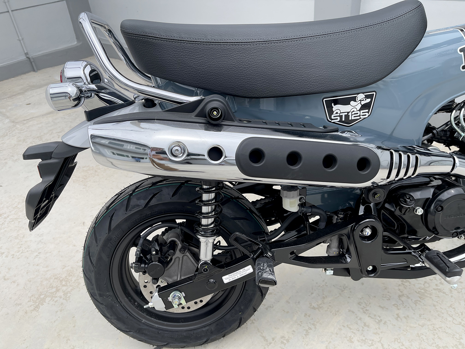 Honda Dax ST125 ABS Hàng Nhập Khẩu Từ Thái Lan