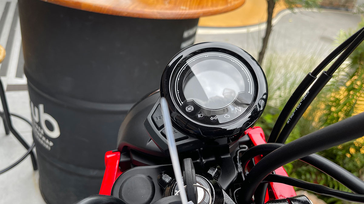 Nét cổ điển trong Honda CT125 2022